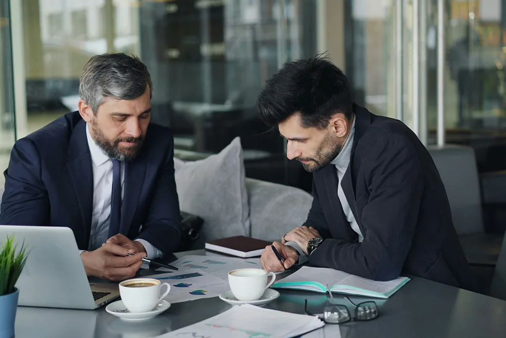 About us - TheFinTouch